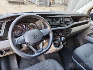 Pelēks Volkswagen Transporter 2021 Rīga, ar dzinēja tilpumu 2.00 L un nobraukumu 117 tūkst. km par 18250 €, foto 18 vietnē AUTOMOTO.COM.LV