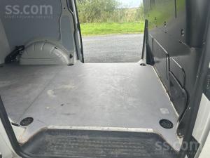 Pelēks Volkswagen Transporter 2021 Tallina, ar dzinēja tilpumu 2.00 L un nobraukumu 159 tūkst. km par 21800 €, foto 14 vietnē AUTOMOTO.COM.LV