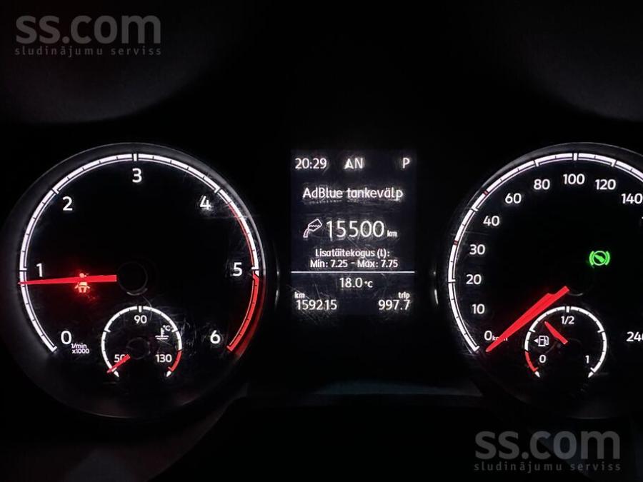 Pelēks Volkswagen Transporter 2021 Tallina, ar dzinēja tilpumu 2.00 L un nobraukumu 159 tūkst. km par 21800 €, foto 16 vietnē AUTOMOTO.COM.LV