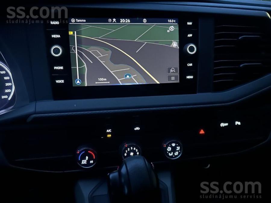 Pelēks Volkswagen Transporter 2021 Tallina, ar dzinēja tilpumu 2.00 L un nobraukumu 159 tūkst. km par 21800 €, foto 19 vietnē AUTOMOTO.COM.LV