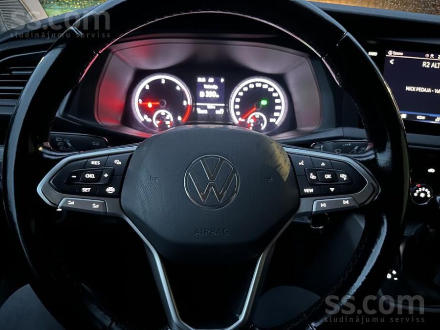 Pelēks Volkswagen Transporter 2021 Tallina, ar dzinēja tilpumu 2.00 L un nobraukumu 159 tūkst. km par 21800 €, foto 20 vietnē AUTOMOTO.COM.LV