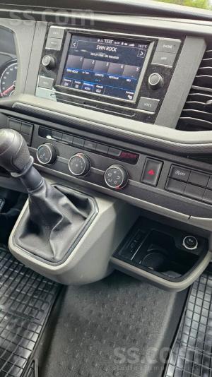 Grey Volkswagen Transporter 2023 in Valmiera, with an engine capacity of 2.00 L and mileage of 162 thousand km for 19200 €, photo 10 on AUTOMOTO.COM.LV