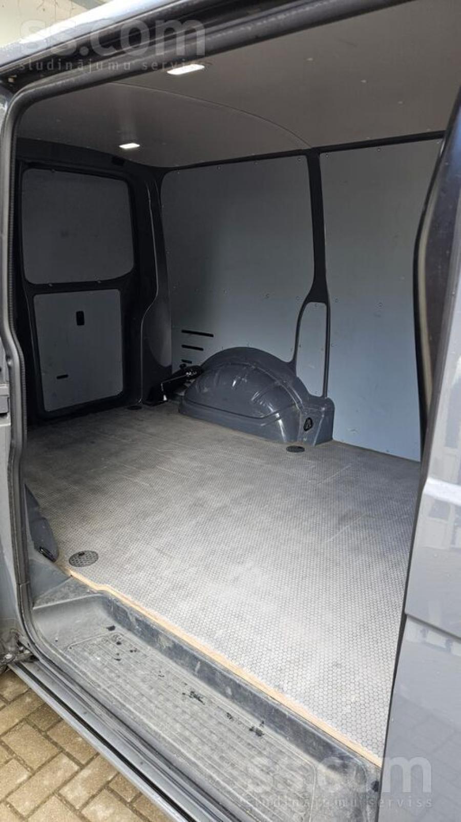 Grey Volkswagen Transporter 2023 in Valmiera, with an engine capacity of 2.00 L and mileage of 162 thousand km for 19200 €, photo 12 on AUTOMOTO.COM.LV