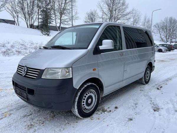 Grey Volkswagen Transporter 2005 in Vilnius, with an engine capacity of 1.90 L and mileage of 270 thousand km for 5550 €, photo 1 on AUTOMOTO.COM.LV