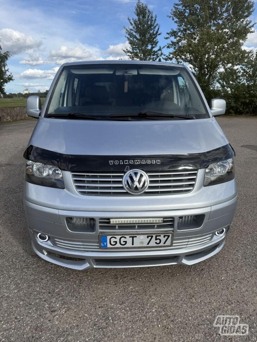 Pelēks Volkswagen Transporter 2006 Viļņa, ar dzinēja tilpumu 1.90 L un nobraukumu 400 tūkst. km par 7700 €, foto 3 vietnē AUTOMOTO.COM.LV