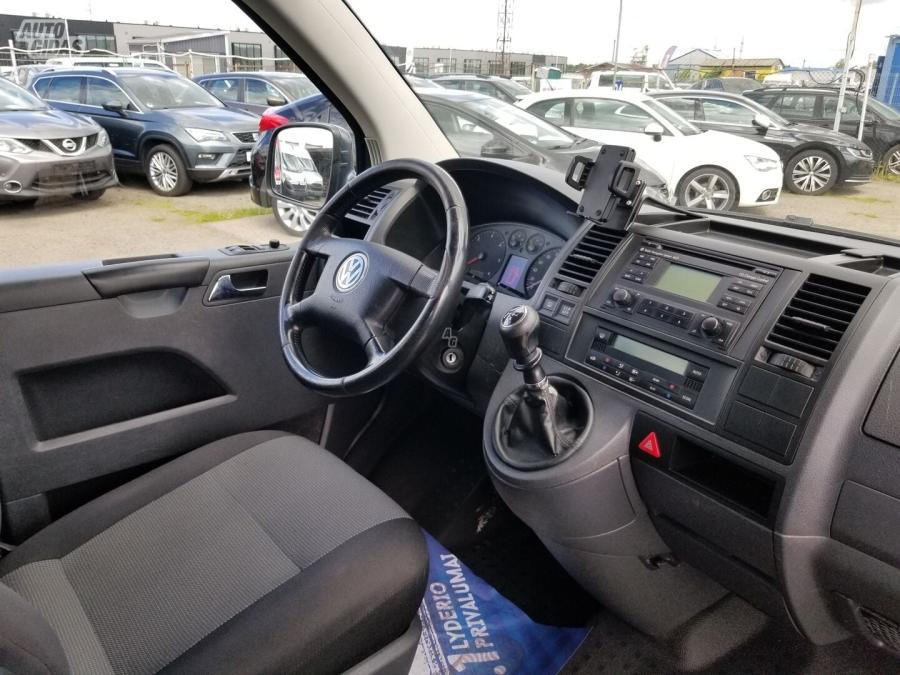Pelēks Volkswagen Transporter 2007 Kauņa, ar dzinēja tilpumu 1.90 L un nobraukumu 380 tūkst. km par 7550 €, foto 13 vietnē AUTOMOTO.COM.LV