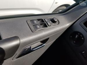 Pelēks Volkswagen Transporter 2007 Kauņa, ar dzinēja tilpumu 1.90 L un nobraukumu 380 tūkst. km par 7550 €, foto 16 vietnē AUTOMOTO.COM.LV