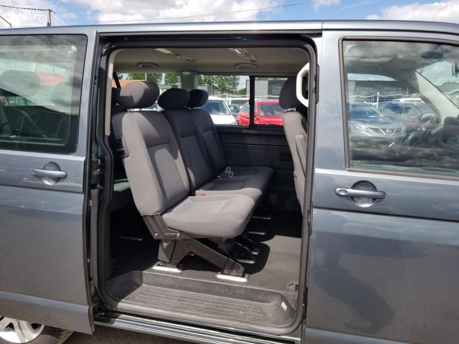 Pelēks Volkswagen Transporter 2007 Kauņa, ar dzinēja tilpumu 1.90 L un nobraukumu 380 tūkst. km par 7550 €, foto 17 vietnē AUTOMOTO.COM.LV