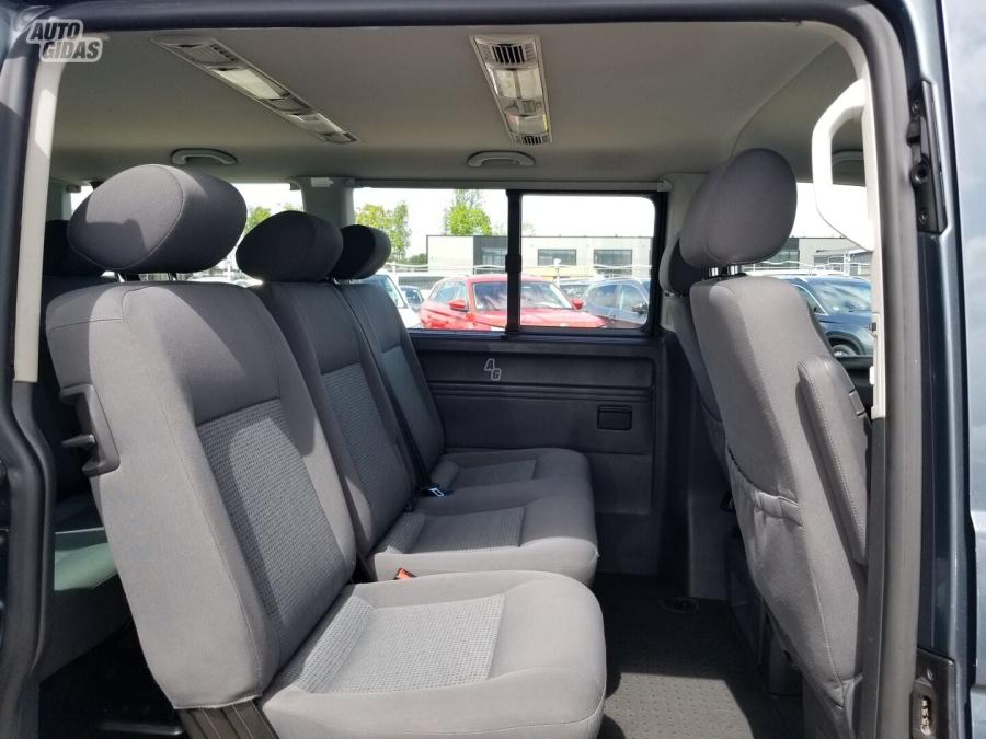 Pelēks Volkswagen Transporter 2007 Kauņa, ar dzinēja tilpumu 1.90 L un nobraukumu 380 tūkst. km par 7550 €, foto 19 vietnē AUTOMOTO.COM.LV