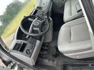 Grey Volkswagen Transporter 2007 in Taurage, with an engine capacity of 1.90 L and mileage of 242 thousand km for 5500 €, photo 9 on AUTOMOTO.COM.LV