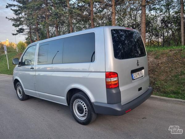 Grey Volkswagen Transporter 2008 in Klaipeda, with an engine capacity of 1.90 L and mileage of 350 thousand km for 6900 €, photo 5 on AUTOMOTO.COM.LV