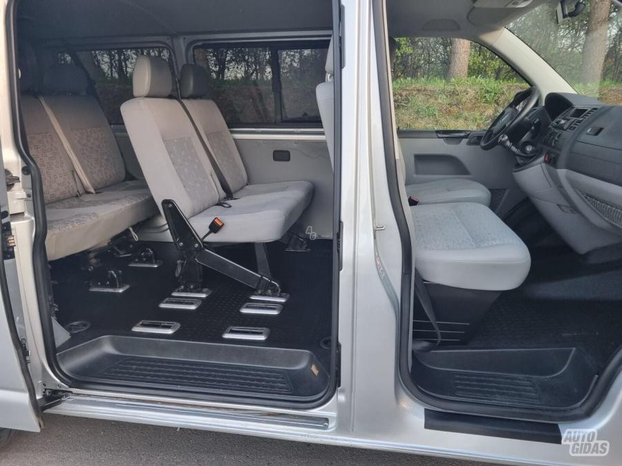 Pelēks Volkswagen Transporter 2008 Klaipėda, ar dzinēja tilpumu 1.90 L un nobraukumu 350 tūkst. km par 6900 €, foto 13 vietnē AUTOMOTO.COM.LV