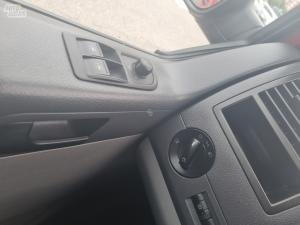 Pelēks Volkswagen Transporter 2009 Klaipėda, ar dzinēja tilpumu 1.90 L un nobraukumu 325 tūkst. km par 7899 €, foto 12 vietnē AUTOMOTO.COM.LV