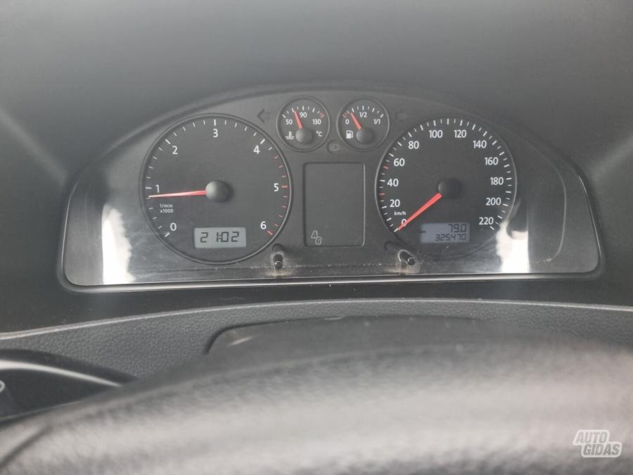 Pelēks Volkswagen Transporter 2009 Klaipėda, ar dzinēja tilpumu 1.90 L un nobraukumu 325 tūkst. km par 7899 €, foto 13 vietnē AUTOMOTO.COM.LV