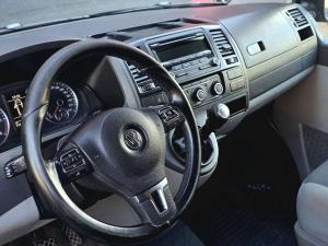 Pelēks Volkswagen Transporter 2015 Šauļi, ar dzinēja tilpumu 2.00 L un nobraukumu 174 tūkst. km par 7500 €, foto 18 vietnē AUTOMOTO.COM.LV