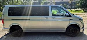 Grey Volkswagen Transporter 2017 in Kaunas, with an engine capacity of 1.97 L and mileage of 217 thousand km for 12400 €, photo 7 on AUTOMOTO.COM.LV