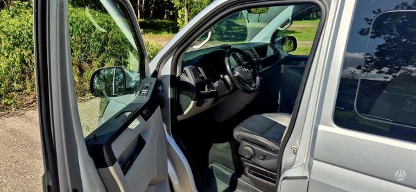 Grey Volkswagen Transporter 2017 in Kaunas, with an engine capacity of 1.97 L and mileage of 217 thousand km for 12400 €, photo 10 on AUTOMOTO.COM.LV
