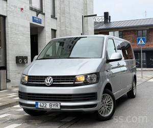 Grey Volkswagen Transporter 2017 in Tallinn, with an engine capacity of 2.00 L and mileage of 157 thousand km for 15999 €, photo 3 on AUTOMOTO.COM.LV
