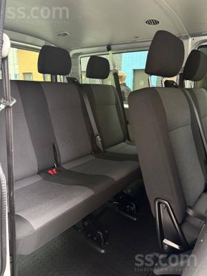 Grey Volkswagen Transporter 2017 in Tallinn, with an engine capacity of 2.00 L and mileage of 157 thousand km for 15999 €, photo 21 on AUTOMOTO.COM.LV