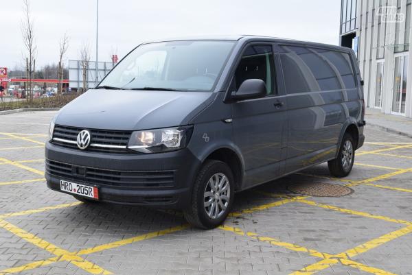 Pelēks Volkswagen Transporter 2019 Viļņa, ar dzinēja tilpumu 2.00 L un nobraukumu 592 tūkst. km par 9700 €, foto 3 vietnē AUTOMOTO.COM.LV