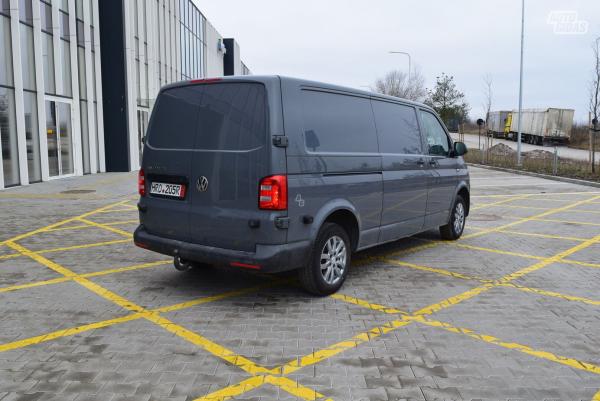 Pelēks Volkswagen Transporter 2019 Viļņa, ar dzinēja tilpumu 2.00 L un nobraukumu 592 tūkst. km par 9700 €, foto 7 vietnē AUTOMOTO.COM.LV