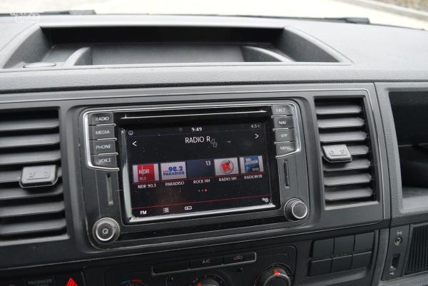 Pelēks Volkswagen Transporter 2019 Viļņa, ar dzinēja tilpumu 2.00 L un nobraukumu 592 tūkst. km par 9700 €, foto 10 vietnē AUTOMOTO.COM.LV