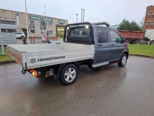 Pelēks Volkswagen Transporter 2006 Panevēža, ar dzinēja tilpumu 2.50 L un nobraukumu 317 tūkst. km par 4900 €, foto 6 vietnē AUTOMOTO.COM.LV