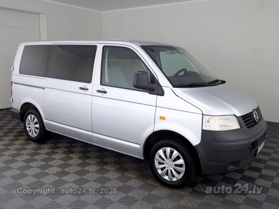 Pelēks Volkswagen Transporter 2004 Tallina, ar dzinēja tilpumu 2.50 L un nobraukumu 289 tūkst. km par 2999 €, foto 1 vietnē AUTOMOTO.COM.LV