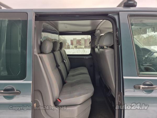 Pelēks Volkswagen Transporter 2005 Tallina, ar dzinēja tilpumu 1.90 L un nobraukumu 244 tūkst. km par 4998 €, foto 11 vietnē AUTOMOTO.COM.LV