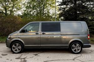 Pelēks Volkswagen Transporter 2010 Tukums, ar dzinēja tilpumu 2.00 L un nobraukumu 199 tūkst. km par 9950 €, foto 3 vietnē AUTOMOTO.COM.LV