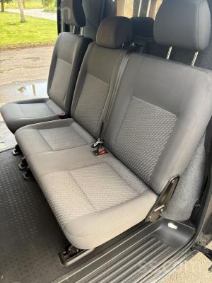 Pelēks Volkswagen Transporter 2010 Tukums, ar dzinēja tilpumu 2.00 L un nobraukumu 199 tūkst. km par 9950 €, foto 27 vietnē AUTOMOTO.COM.LV