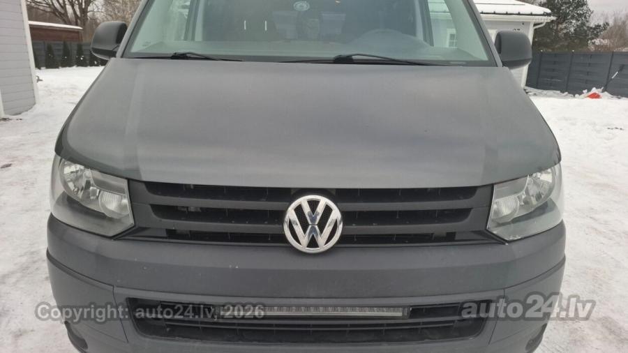 Pelēks Volkswagen Transporter 2012 Tallina, ar dzinēja tilpumu 2.00 L un nobraukumu 0 tūkst. km par 12850 €, foto 1 vietnē AUTOMOTO.COM.LV
