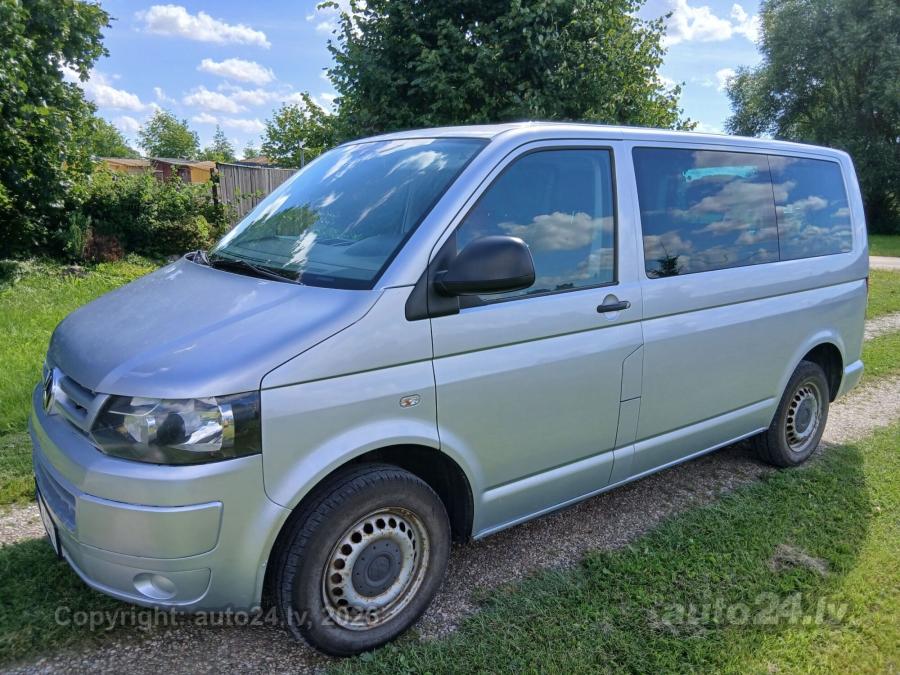 Pelēks Volkswagen Transporter 2012 Tartu, ar dzinēja tilpumu 2.00 L un nobraukumu 139 tūkst. km par 13999 €, foto 4 vietnē AUTOMOTO.COM.LV