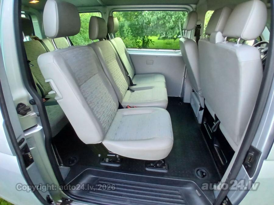 Pelēks Volkswagen Transporter 2012 Tartu, ar dzinēja tilpumu 2.00 L un nobraukumu 139 tūkst. km par 13999 €, foto 23 vietnē AUTOMOTO.COM.LV