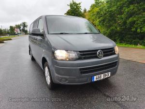 Pelēks Volkswagen Transporter 2013 Rakvere, ar dzinēja tilpumu 2.00 L un nobraukumu 242 tūkst. km par 11500 €, foto  vietnē AUTOMOTO.COM.LV