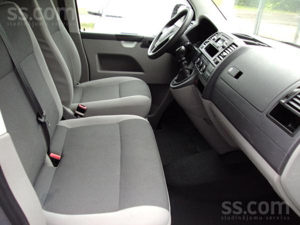 Grey Volkswagen Transporter 2014 in Riga, with an engine capacity of 2.00 L and mileage of 214 thousand km for 10500 €, photo 3 on AUTOMOTO.COM.LV
