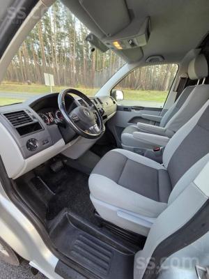 Pelēks Volkswagen Transporter 2014 Rīga, ar dzinēja tilpumu 2.00 L un nobraukumu 273 tūkst. km par 8050 €, foto 11 vietnē AUTOMOTO.COM.LV