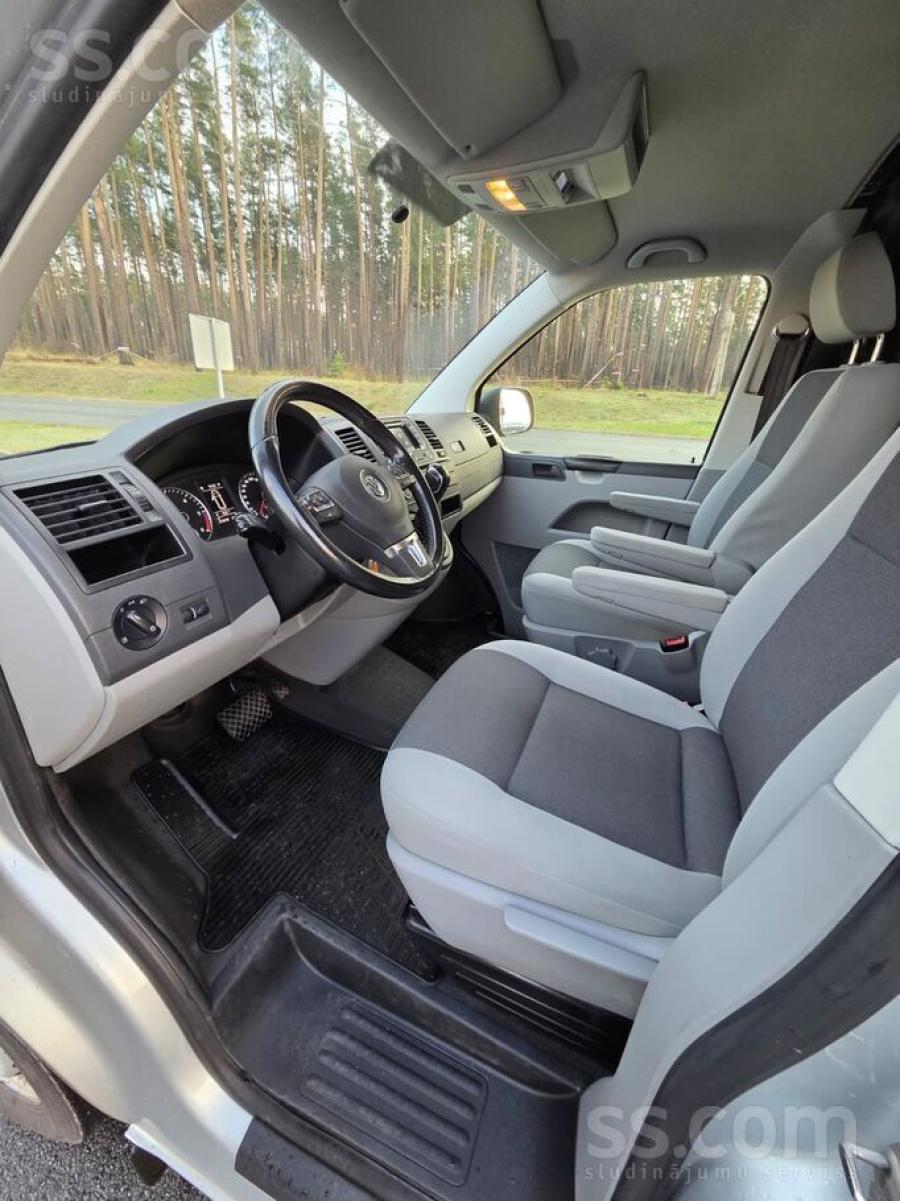 Pelēks Volkswagen Transporter 2014 Rīga, ar dzinēja tilpumu 2.00 L un nobraukumu 273 tūkst. km par 8050 €, foto 11 vietnē AUTOMOTO.COM.LV