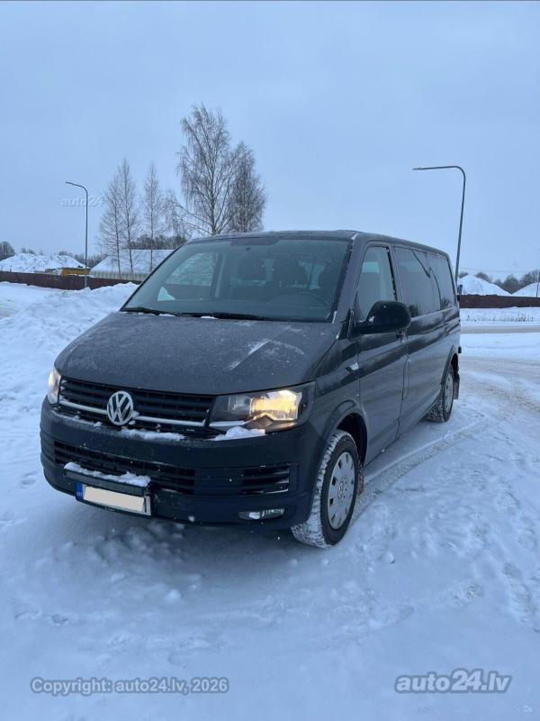 Pelēks Volkswagen Transporter 2015 Tallina, ar dzinēja tilpumu 2.00 L un nobraukumu 227 tūkst. km par 16000 €, foto 4 vietnē AUTOMOTO.COM.LV