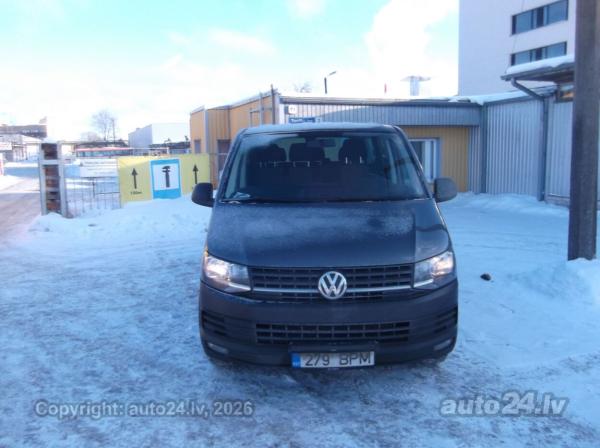 Grey Volkswagen Transporter 2015 in Tallinn, with an engine capacity of 2.00 L and mileage of 239 thousand km for 12450 €, photo 1 on AUTOMOTO.COM.LV