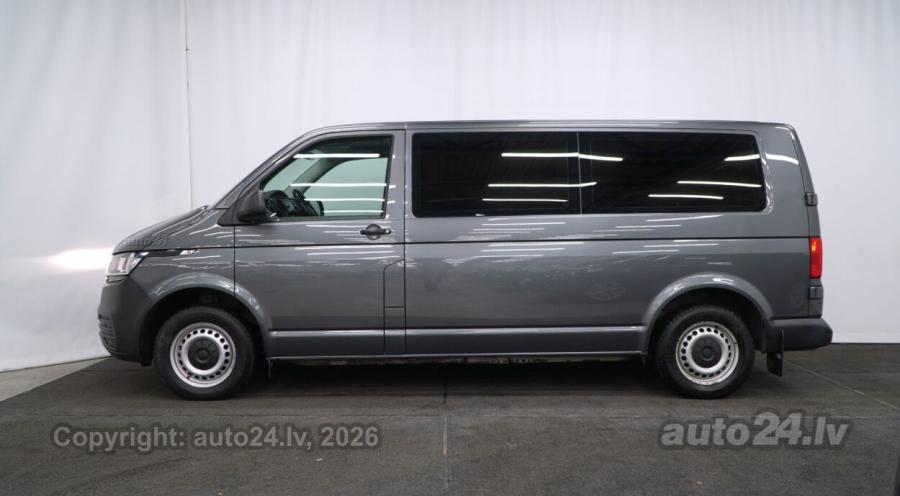 Grey Volkswagen Transporter 2020 in Tallinn, with an engine capacity of 2.00 L and mileage of 104 thousand km for 28900 €, photo 3 on AUTOMOTO.COM.LV