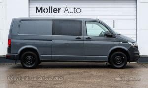 Grey Volkswagen Transporter 2023 in Riga, with an engine capacity of 2.00 L and mileage of 98 thousand km for 35816 €, photo 5 on AUTOMOTO.COM.LV