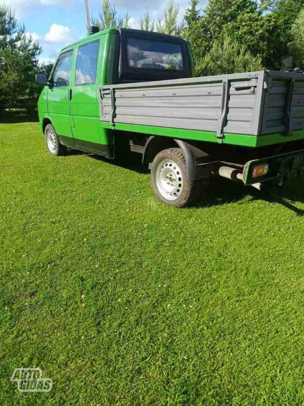 Volkswagen Transporter 1993 in Alytus, with an engine capacity of 2.40 L and mileage of 504 thousand km for 2150 €, photo 5 on AUTOMOTO.COM.LV