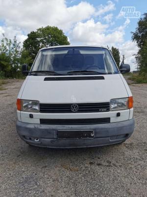 Volkswagen Transporter 1998 in Telschi, with an engine capacity of 2.50 L and mileage of 165 thousand km for 1999 €, photo 9 on AUTOMOTO.COM.LV