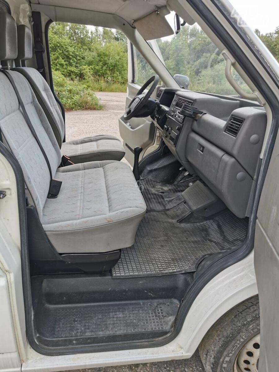 Volkswagen Transporter 1998 in Telschi, with an engine capacity of 2.50 L and mileage of 165 thousand km for 1999 €, photo 13 on AUTOMOTO.COM.LV
