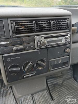 Volkswagen Transporter 1998 in Telschi, with an engine capacity of 2.50 L and mileage of 165 thousand km for 1999 €, photo 15 on AUTOMOTO.COM.LV