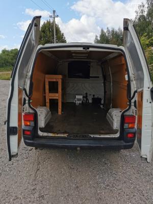 Volkswagen Transporter 1998 in Telschi, with an engine capacity of 2.50 L and mileage of 165 thousand km for 1999 €, photo 16 on AUTOMOTO.COM.LV
