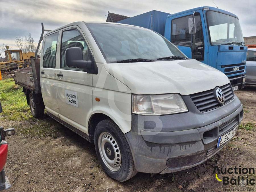 Volkswagen Transporter 2004 Lazdijai, ar dzinēja tilpumu 2.46 L un nobraukumu 328 tūkst. km par 900 €, foto 1 vietnē AUTOMOTO.COM.LV