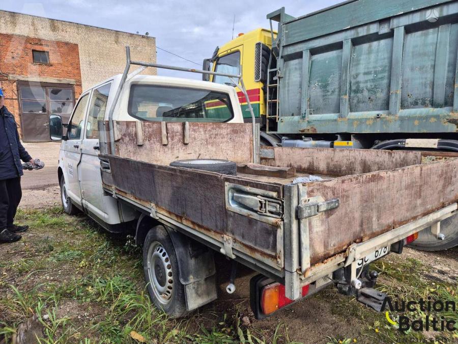 Volkswagen Transporter 2004 Lazdijai, ar dzinēja tilpumu 2.46 L un nobraukumu 328 tūkst. km par 900 €, foto 3 vietnē AUTOMOTO.COM.LV