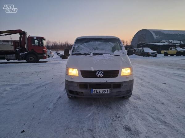 Volkswagen Transporter 2004 Kelmė, ar dzinēja tilpumu 2.50 L un nobraukumu 350 tūkst. km par 2200 €, foto 4 vietnē AUTOMOTO.COM.LV